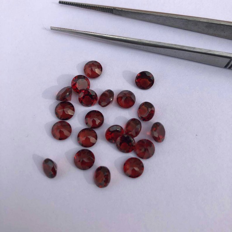 ON SALE - 4mm Natural Red Garnet Faceted Round Gemstone